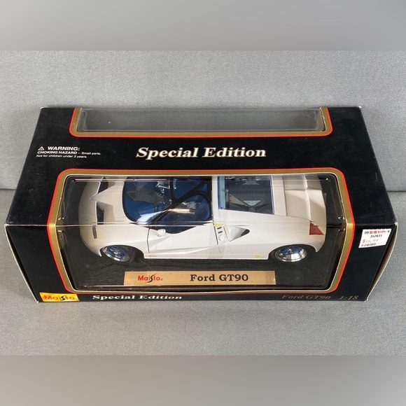maisto | Accessories | Maisto Special Edition Ford Gt9 Diecast Vehicle ...